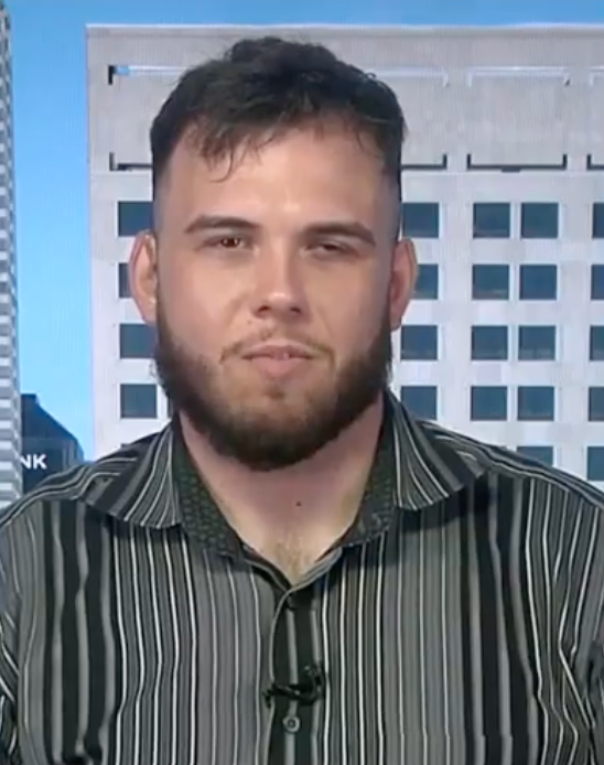 Over $500k raised for pizza delivery driver who saved five people from ...